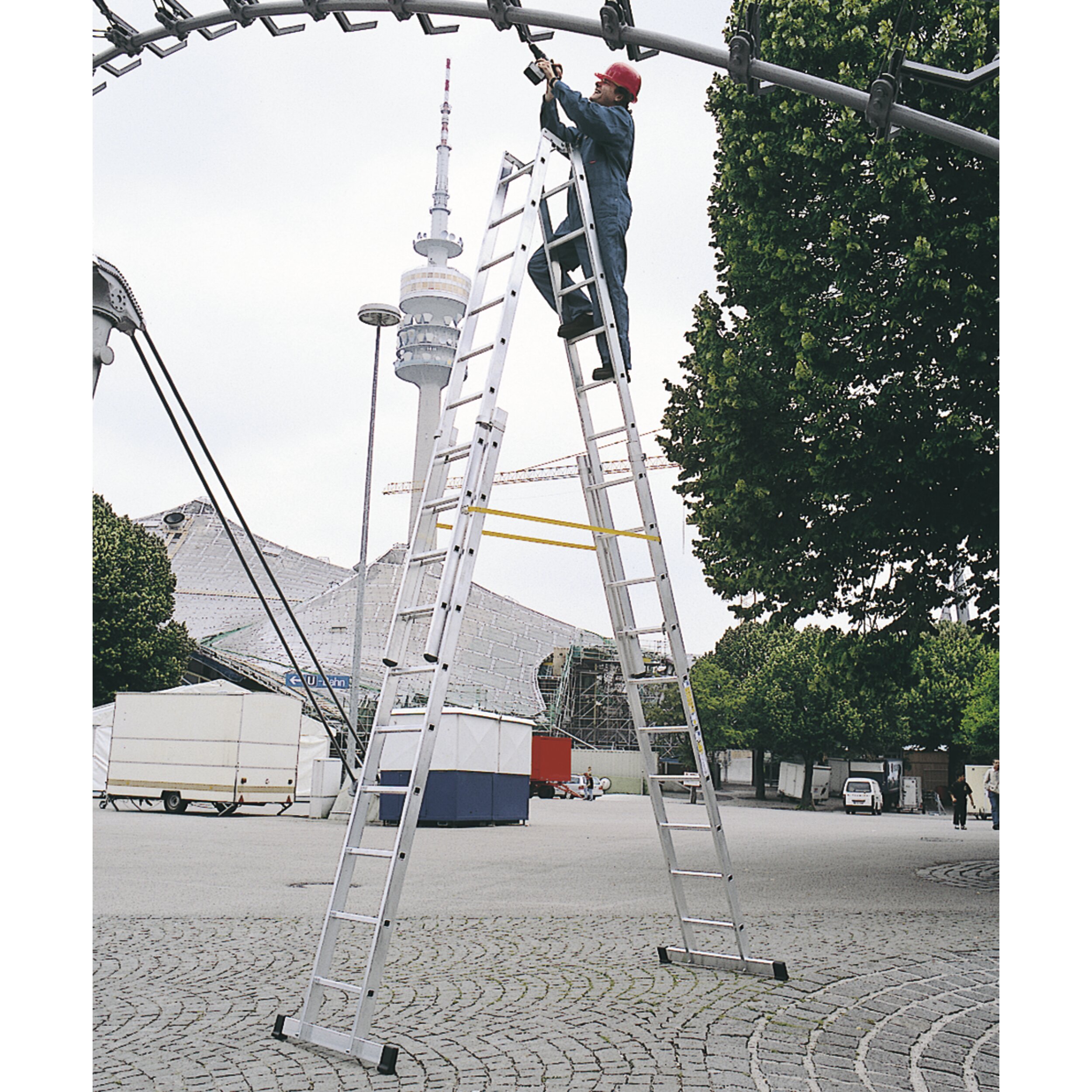 Vario B | Escaleras multifunción | ZARGES - innovaciones en aluminio