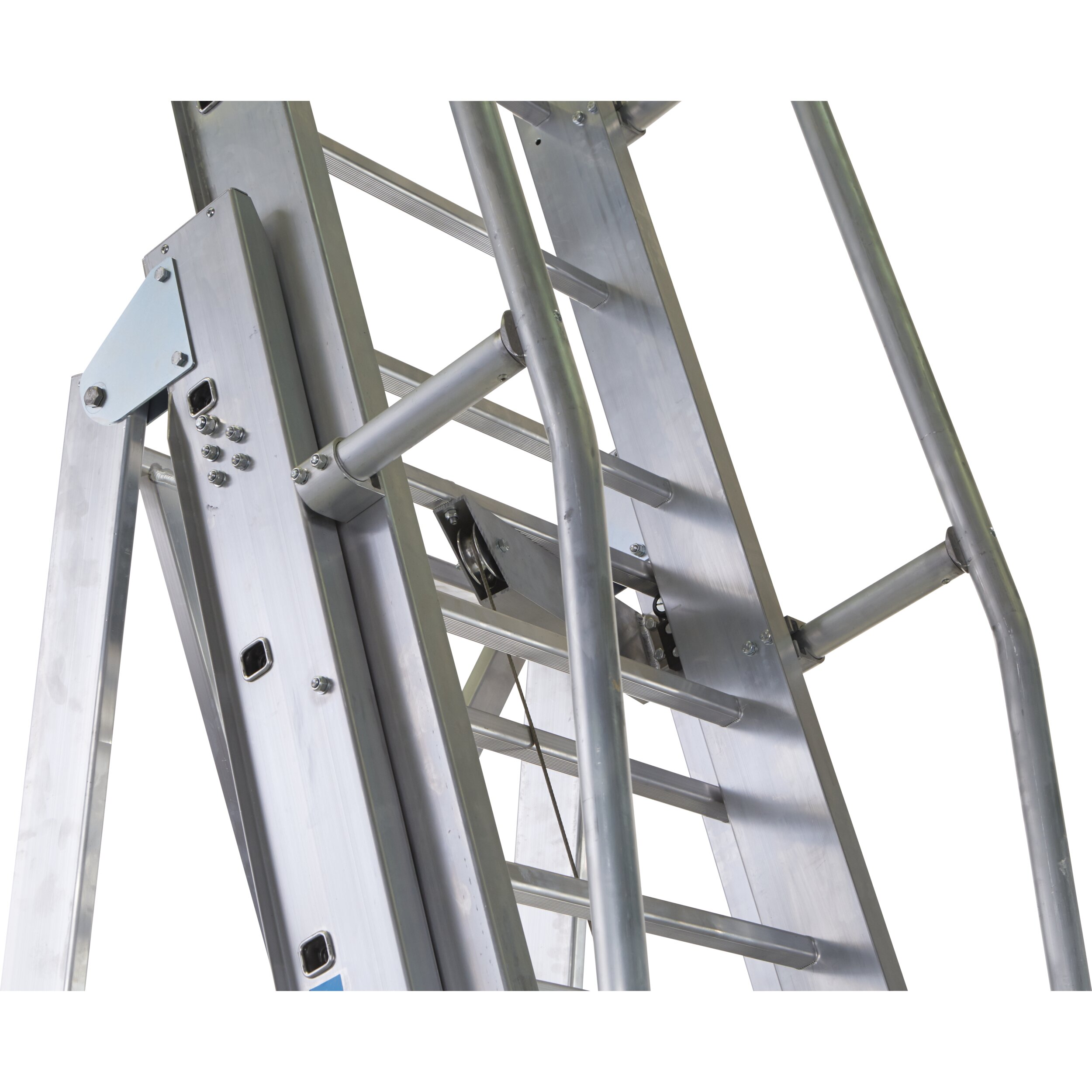 Escalera para camión cisterna módulo básico | Escalera para camión ...