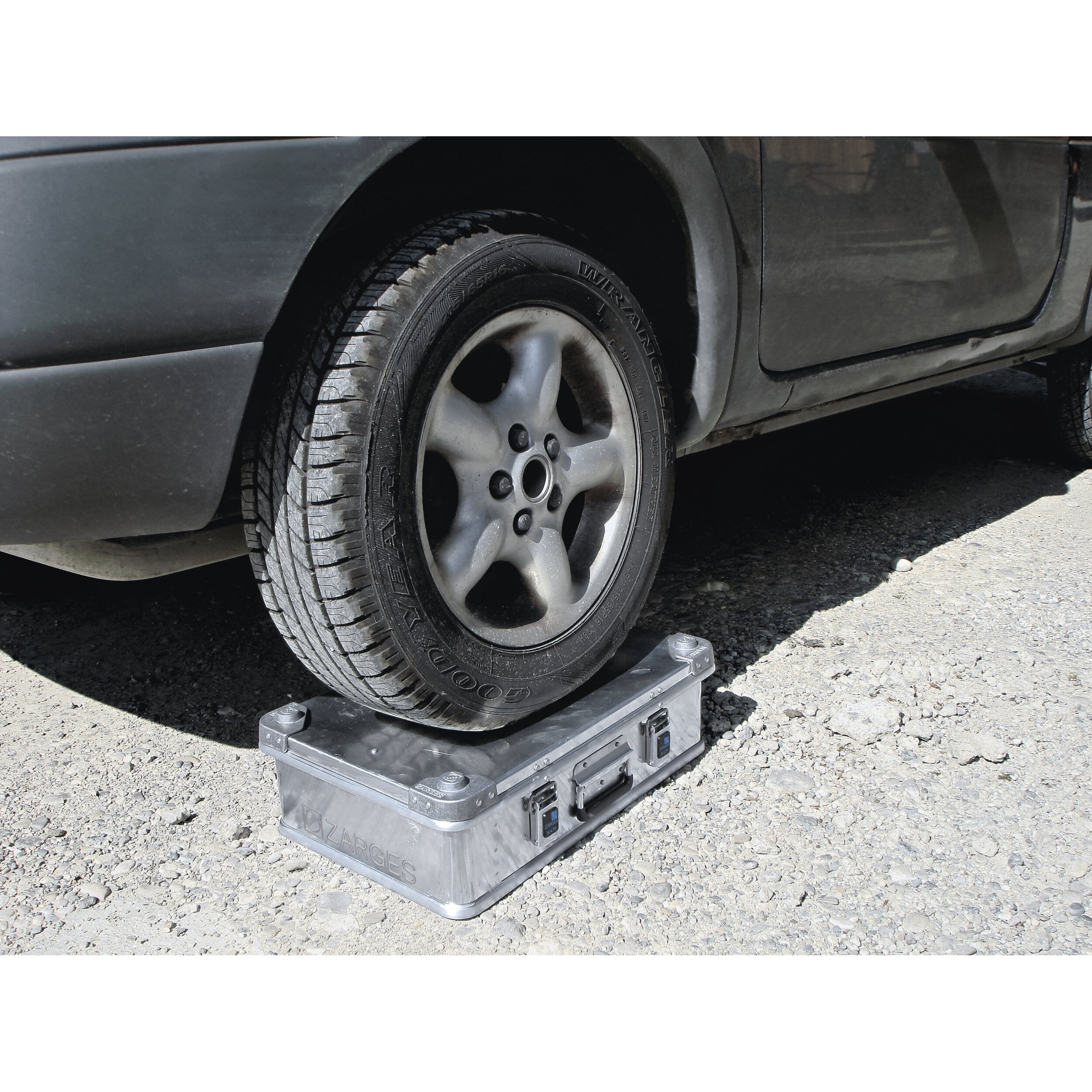 K 470 universal container | Boxes | ZARGES - Innovations in aluminium